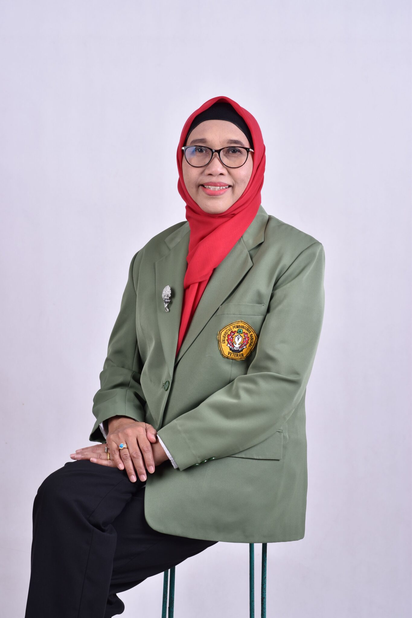 Pimpinan Fakultas – Fakultas Ekonomi Bisnis – UPN "Veteran" Jawa Timur